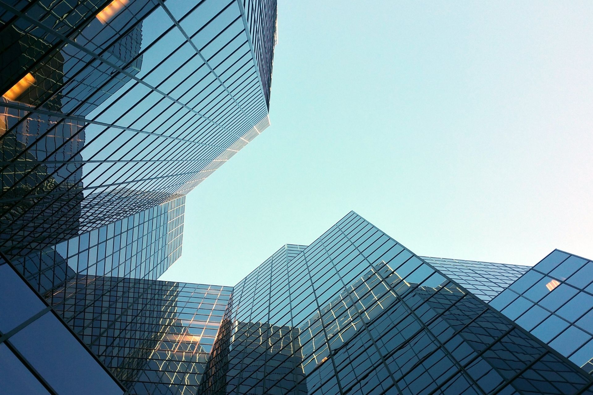 コナンの映画が人気なのはなぜ？5つの理由から具体的に解説！主題歌一覧も紹介 - SUTOYOI